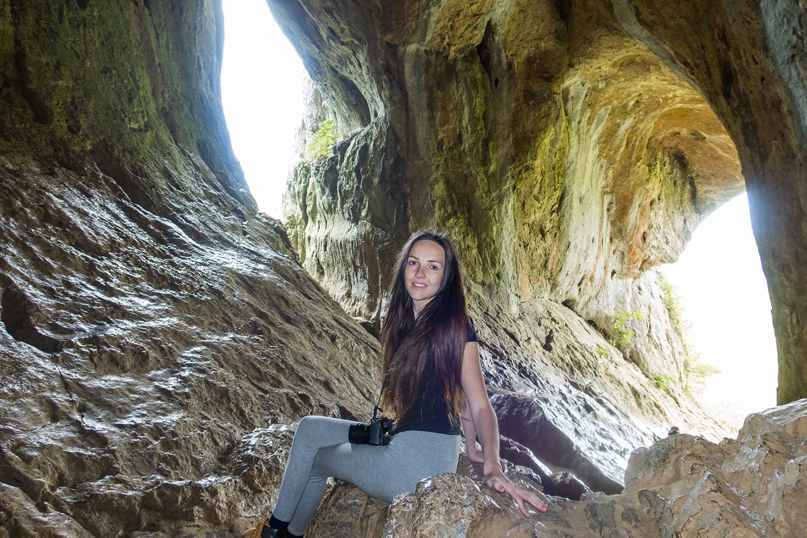 Thor’s Cave - A Complete Walkers Guide