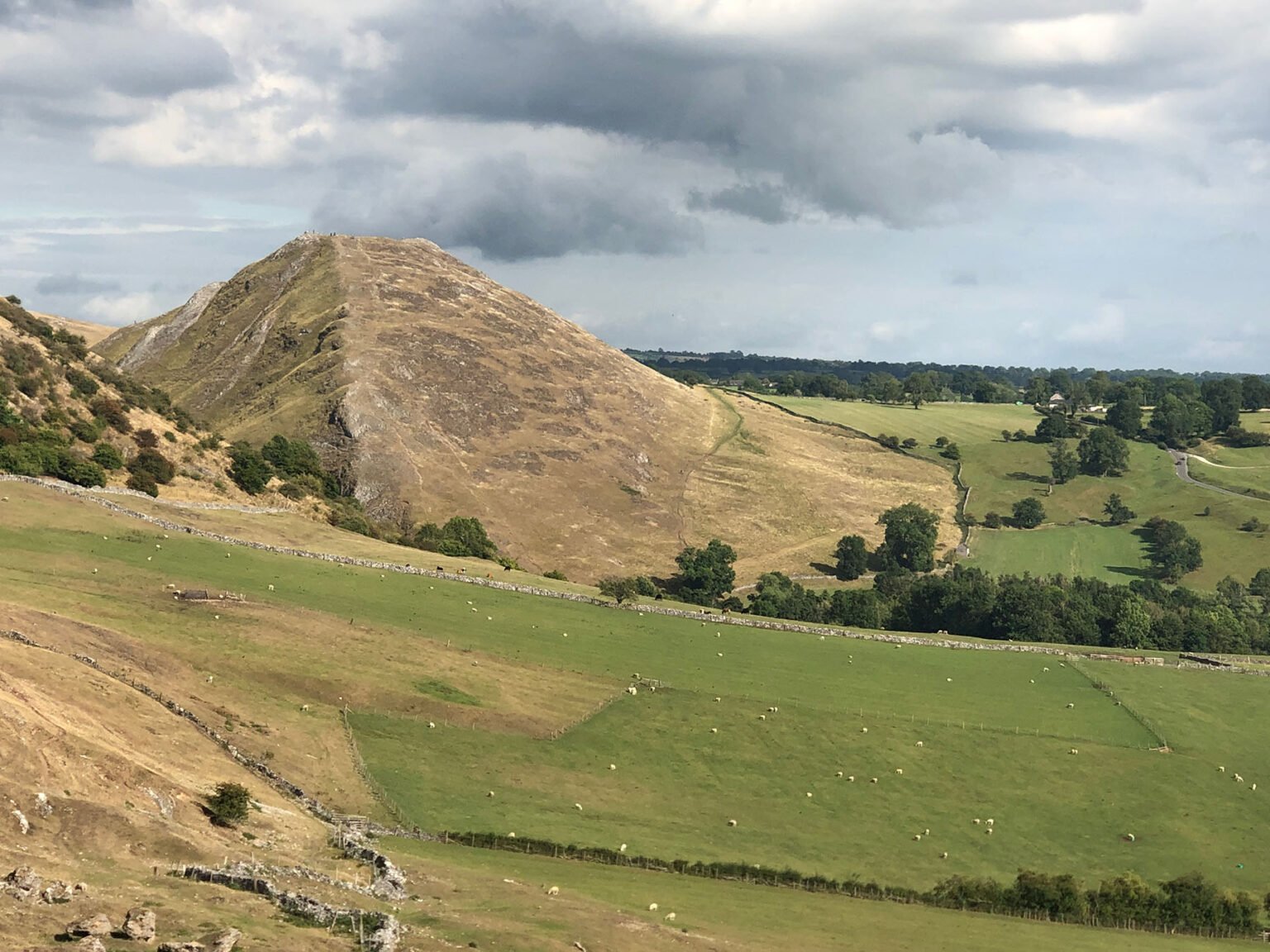 Thorpe Cloud, Dovedale: Complete Walker’s Guide