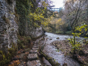 Chee Dale Stepping Stones Walk (Quickest): A Complete Guide